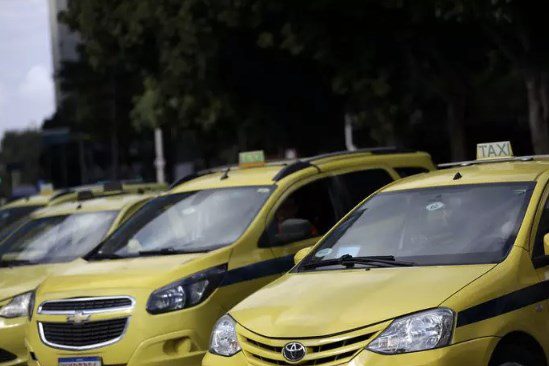 Alerj aprova isenção de ICMS na compra de carros para taxistas até 2026 ...